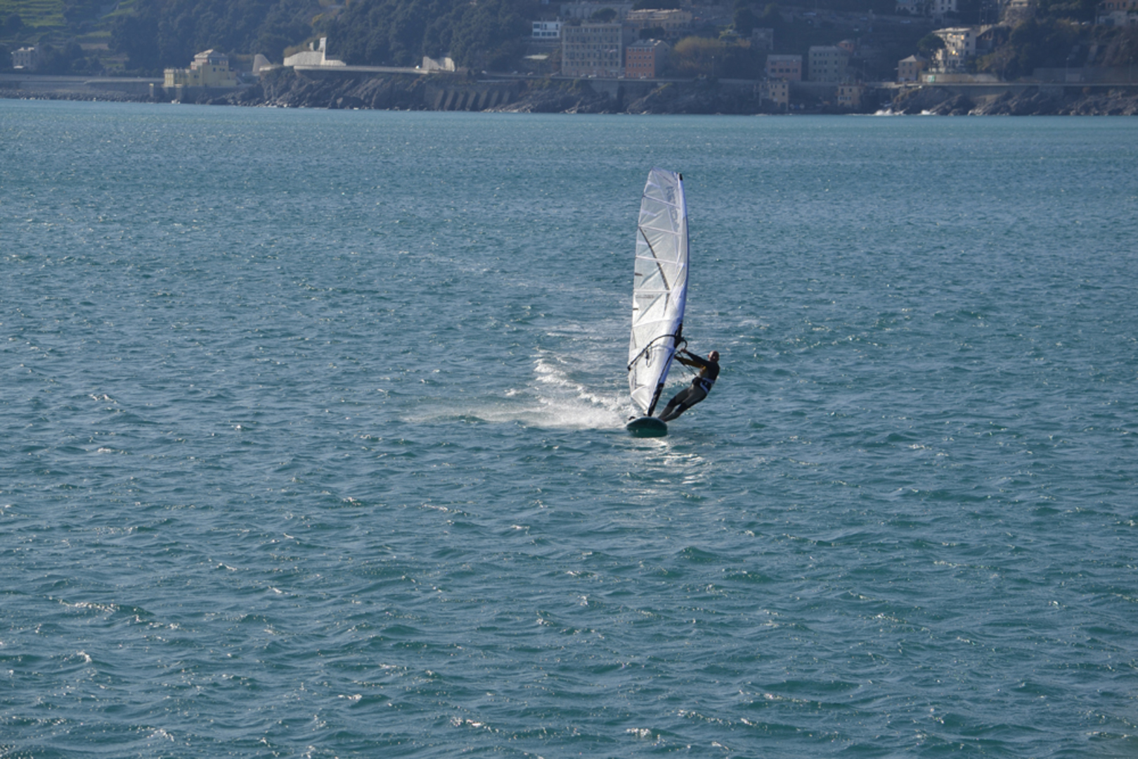 La strambata con lo slalom - 4ActionSport