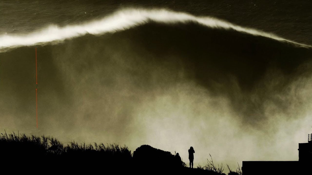 A Genova Hugo Vau, il surfista del record da 35 m - 4ActionSport