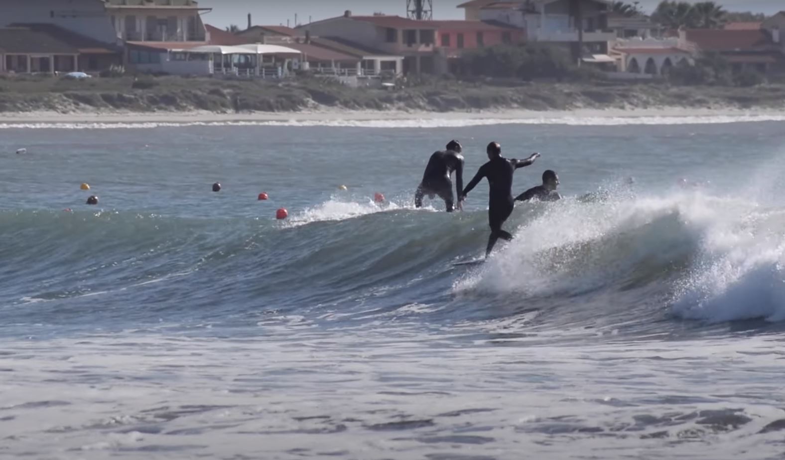 Crowd Waves, il video made in Sardinia di FotografoRaptor - 4ActionSport