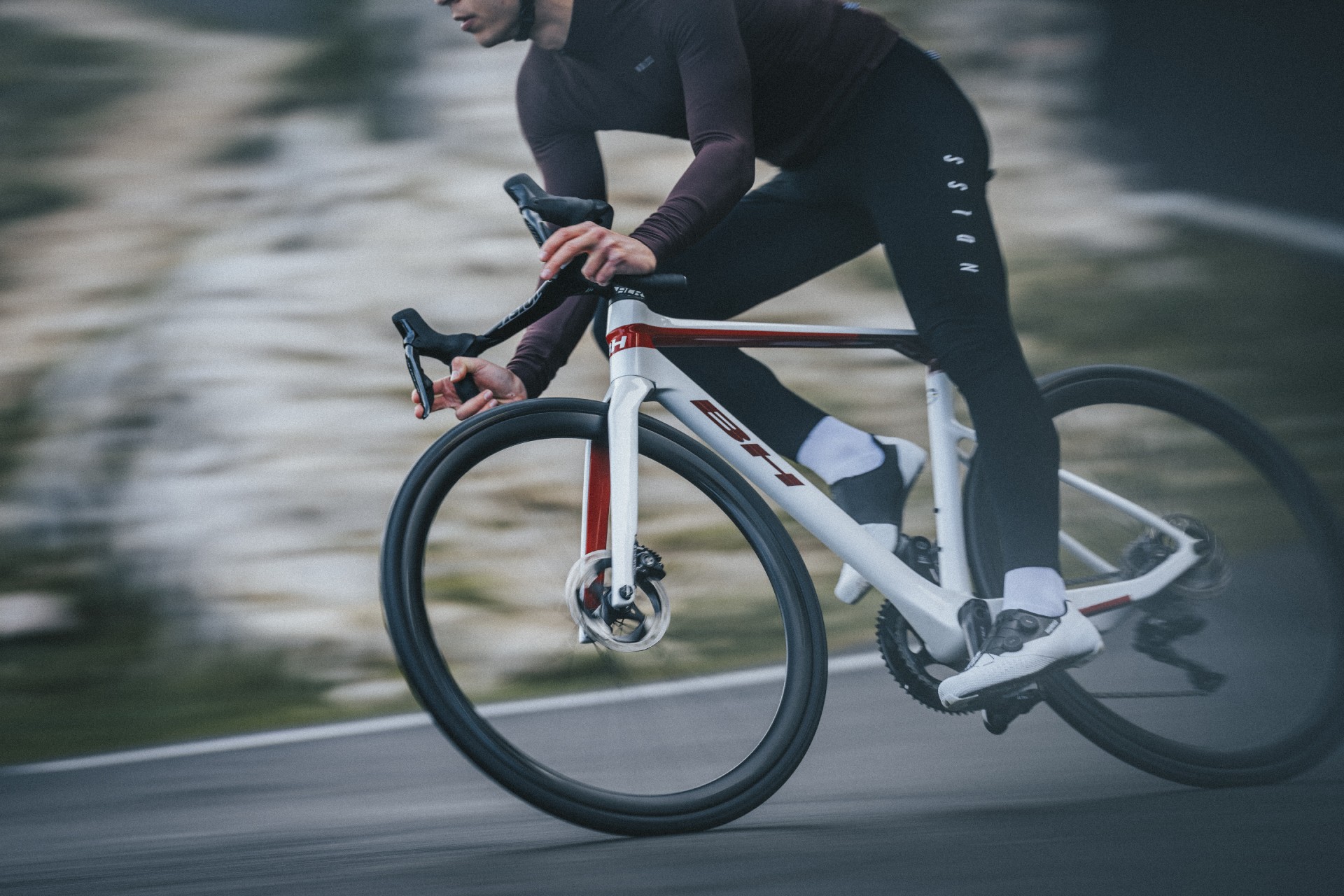 BH Ultralight, reattiva, leggera e anche aerodinamica - 4ActionSport
