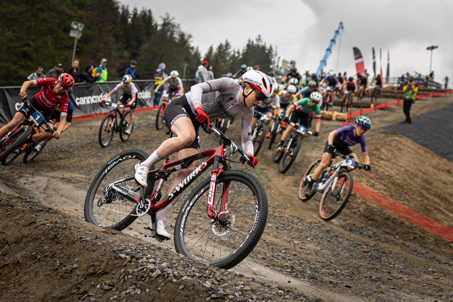 Stigger e Pidcock vincono lo Short Track a Nove Mesto - 4ActionSport